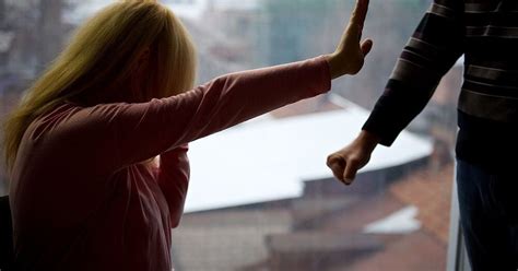 Законодательство РМ дополнят мерами по защите женщин от всех форм насилия и домогательств