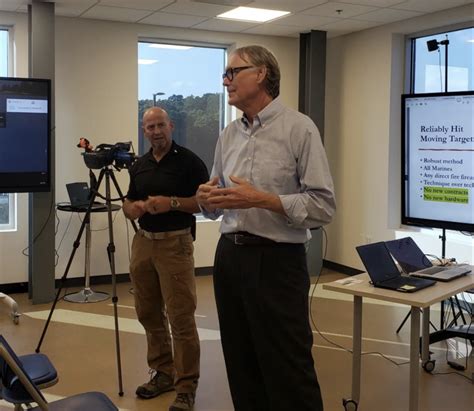 Moving Target Simulator Demos Lead Tech