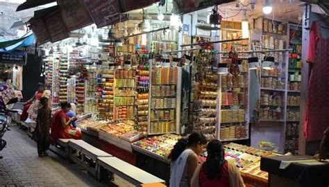 Bangles Lehengas And More In Ghanta Ghar Ghaziabad So Delhi