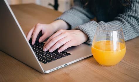 Freelancing 101 How To Start And Succeed As A Freelancer