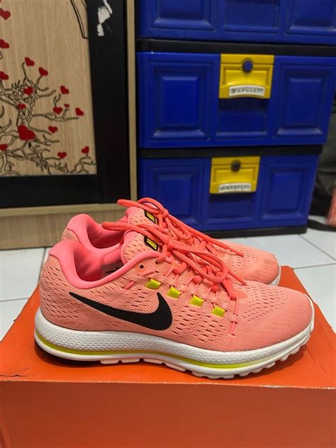 Sepatu Nike Zoom Vomero 12 Olah Raga Baju Olahraga Di Carousell