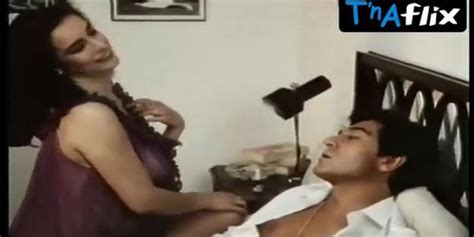 Alejandra Grepi Sexy Scene In Playboy En Paro