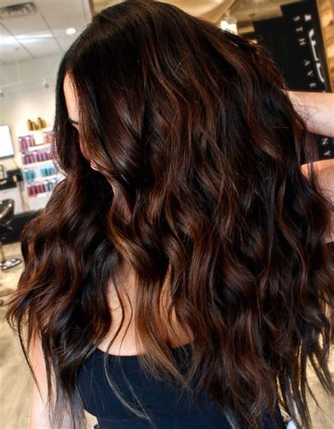 Luscious Hairstyles Featuring Dark Brown Hair Color Dark Brunette Hair Brown Hair Colors