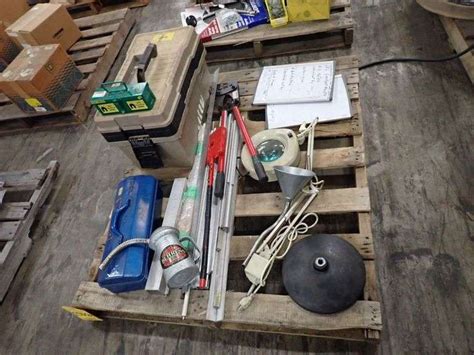 Lot Of Tool Box Tool Crib Kit And Oil Can Yellow Tag Auctions