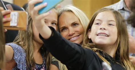Kristin Chenoweth Donates 20000 To Broken Arrow Public Schools Fine