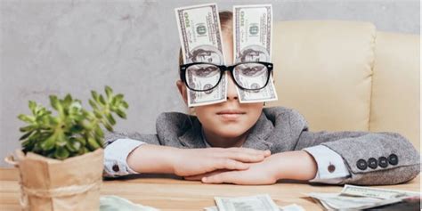 Три знаки зодіаку отримають прибуток або фінансову вигоду до кінця липня Читайте на Ukr Net