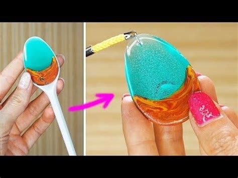 КУЛОНЫ из ЭПОКСИДНОЙ СМОЛЫ своими руками DIY ЭКСПЕРИМЕНТЫ с ЭПОКСИДКОЙ ...