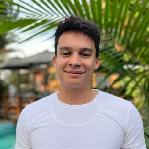 Artur Gontijo Arturgontijoo On Threads