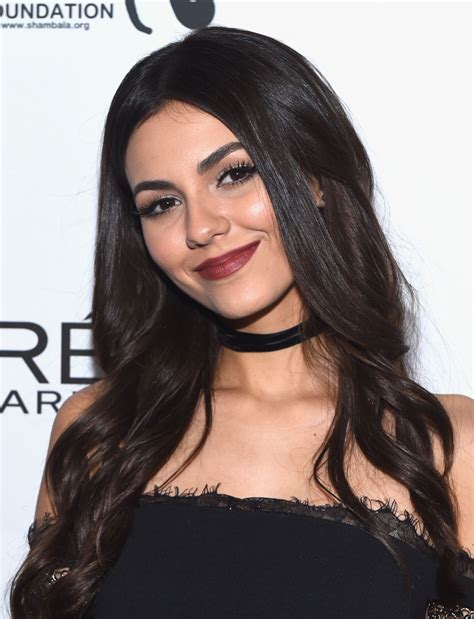 Victoria Justice At Vanity Fair And Loreal Paris Toast To Young