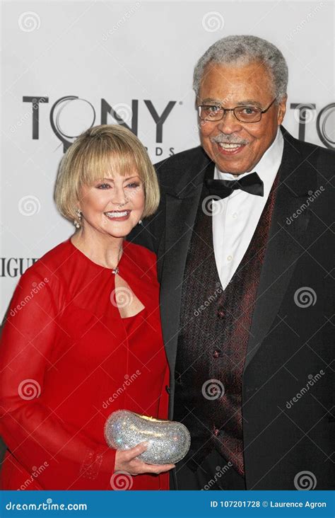 James Earl Jones Wife
