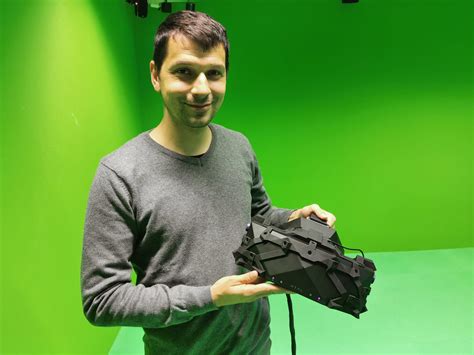 Soaring Simulation Demands Av Magazine