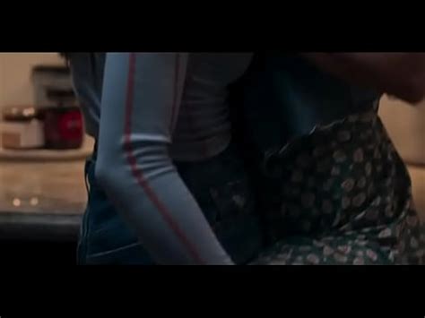 Lesbians Kissing Xvideos Com