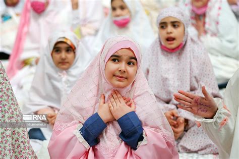 ایرنا جشن تکلیف دختران دانش‌آموز با حضور رهبر انقلاب