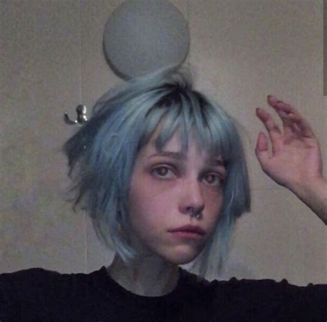 𝖈𝖗𝖞𝖘𝖙𝖆𝖑𝖑𝖎𝖓𝖊 Inspiração Cabelo Aparência De Cabelo Ideias De Cabelo
