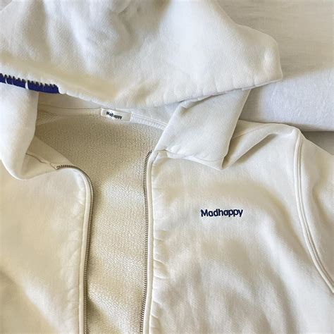 Nwt Madhappy Fleece Zip Up In Vanilla Color Depop