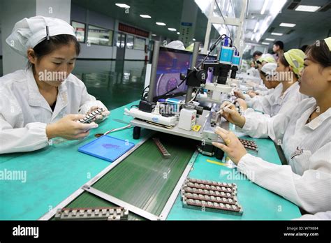 Mobile Phone Assembly Line At Paul Caison Blog