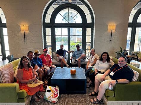 Wendy Thacker On Linkedin Partnership Marketingdigital Letsconnect Goldenticket Epson