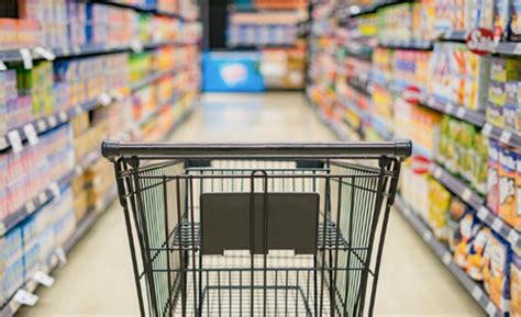 Покупателей удивили защитные бирки появившиеся на продуктах питания — Смешные курьезные и