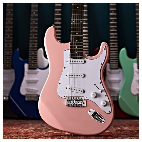 La Electric Guitar Pink 10w Guitar Amp And Accessory Pack At Gear4music