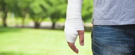 Types Of Injuries And Accidents To Avoid This Spring