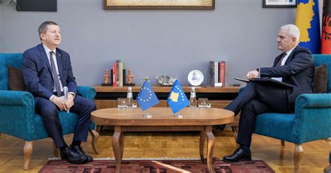 Svečlja i Suniog o bezbednosnoj situaciji na Kosovu - Kosovo Online