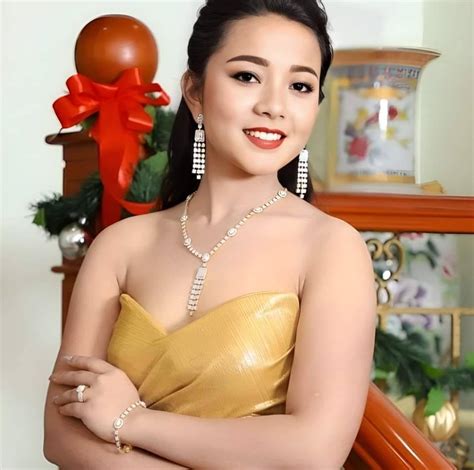 ကိုကို ကျွန်တော့်ကို ချာတိတ်လို့မခေါ်နဲ့ 🤍👻 🫶🏻 Girl Collection