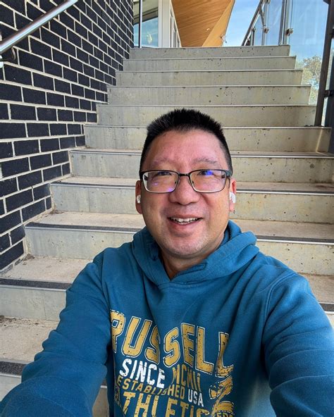 Clarinda ☀️ Perfect Day To Be Outdoors Spotted A Set Of Steps And Couldnt Resist Running Up