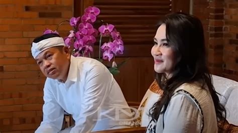 Latar Belakang Keluarga Sherly Tjoanda Sosok Yang Diistimewakan Dedi Mulyadi
