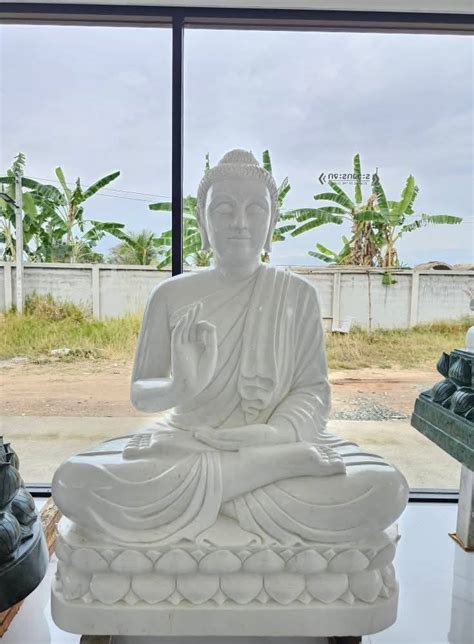 พระหยก พระคันธราชปางประทานพรหน้าตัก 41 นิ้วฐานติด ฐานบัวคว่ำบัวหงายแกะจากหินขาวกรีซสนใจติดต่อ