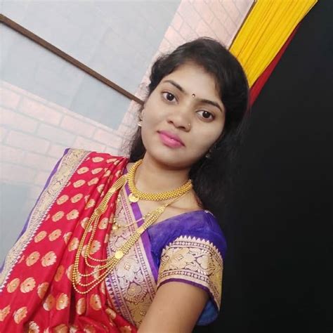 sunita (@anandwadesunita) • Threads, Say more