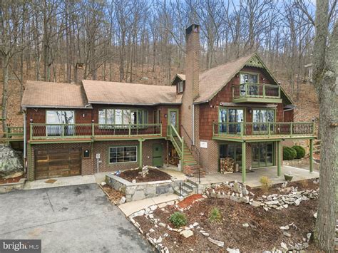 95 Rebels Roost Ct Harpers Ferry Wv 25425 See Est Value Schools