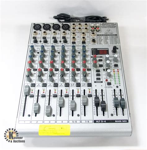 BEHRINGER EURORACK UB1204FX-PRO DJ MIXER