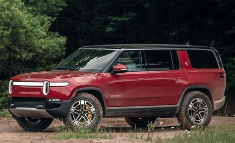 Rivian Ceo Hints That Future R2 And R3 Will Be Smaller Cheaper