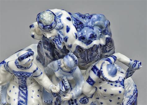 Купить авторскую скульптуру Дулево «Три девицы под окном 1989 год скульптор Чечулина Г Д