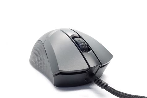 MSI Clutch GM51 Lightweight Review - Shape & Dimensions | TechPowerUp