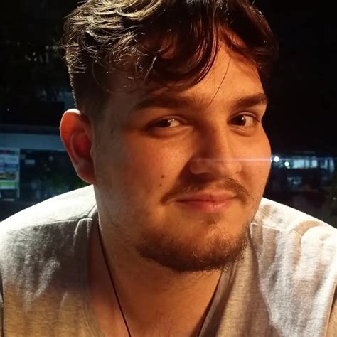 Glauco Bueno Glauco Bueno • Threads Say More