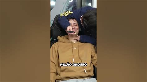 Taina Costa Fazendo A Barba Do Coringa Youtube