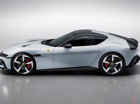 Ferrari 2025 Ferrari Ceo Says Companys First Ev Will Debut In 2025