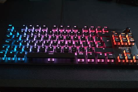 Roccat Vulcan Pro TKL review: A solid mechanical keyboard with quiet ...