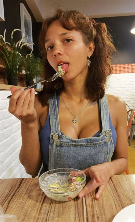 Kiara Meow Киара Меов биография актрисы и модели