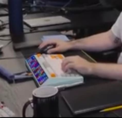 What Keyboard Is This I Want It Lol R Keyboards