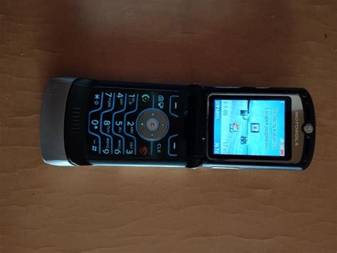 Motorola RAZR V3C: 1 100 грн. - Рації та інші телефони Київ на Olx