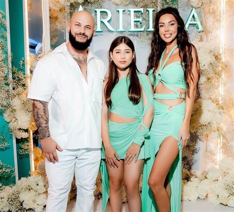 Samoylova Oxanaさんのインスタグラム写真 Samoylova Oxanainstagram 「А вот и фоточки с ДР подъехали 🥳🥳🥳