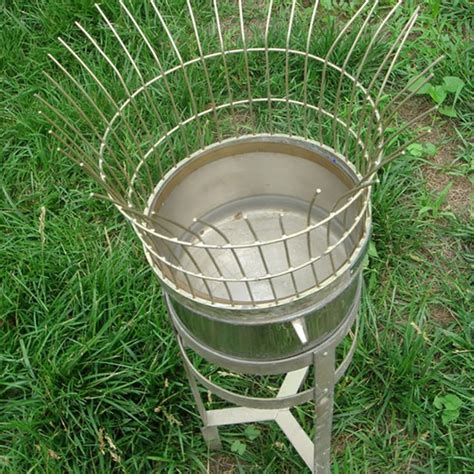 Two Types Of Evaporation Pans 20 Cm Diameter Evaporation Pan A E601 Download Scientific