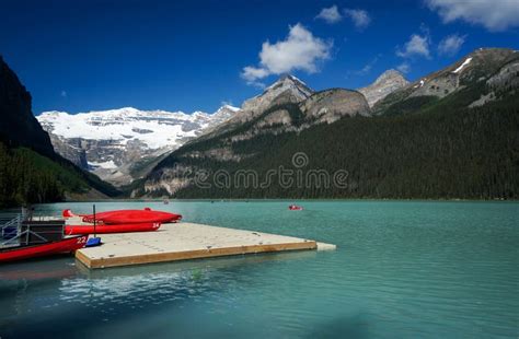 Lake Louise In Banff National Park Stock Image Image Of Peak