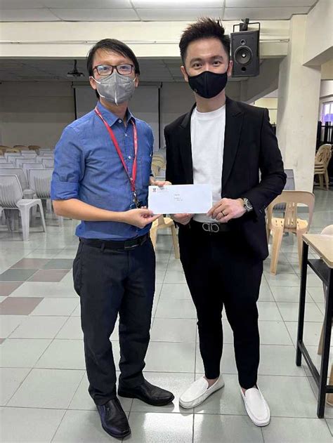 Bringing Dreams To Life Career Talk Session By Chris Yong Kuen Cheng High School