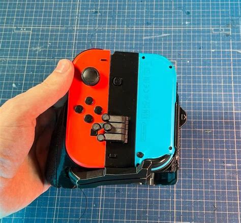 Modder Releases One Handed Nintendo Switch Controller Adapter Behind
