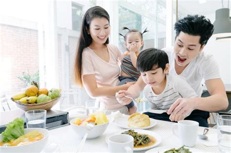 ҮХРИЙН АНГИЛСАН МАХ Hunod