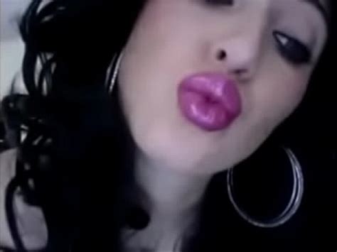 Wet Red Lips Xnxx Com