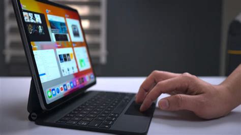 Apple, Daha Dayanıklı Bir Magic Keyboard'u Piyasaya Sürecek! - Tamindir
